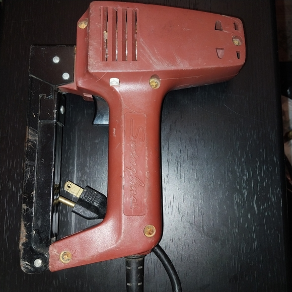 Swingline | Other | Swingline Plug In Staple Gun | Poshmark